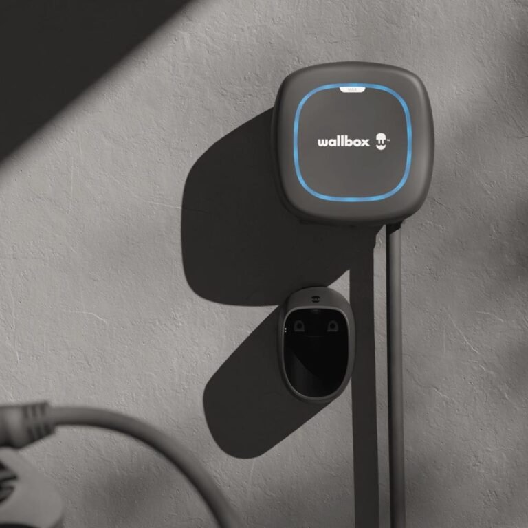 WallBox Pulsar Max 22kW, Type 2 Cable, Wifi Black | Compact & Smart
